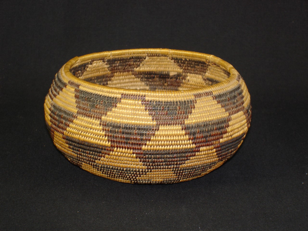 Maidu Native American Indian Baskets, Basketry - Gene Quintana Fine Art ...
