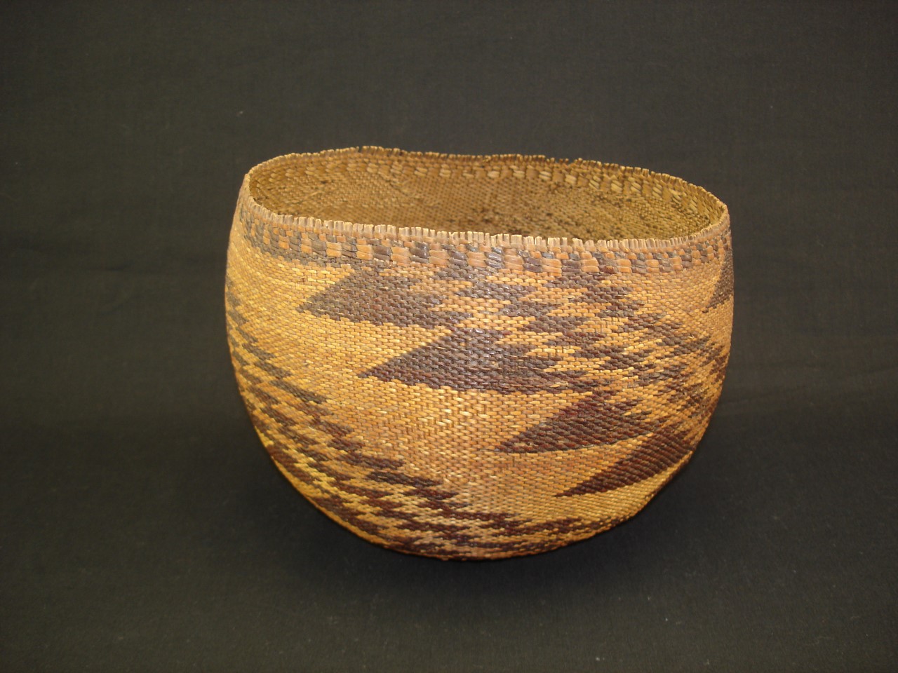 Pomo Native American Indian Baskets, Basketry - Gene Quintana Fine Art ...